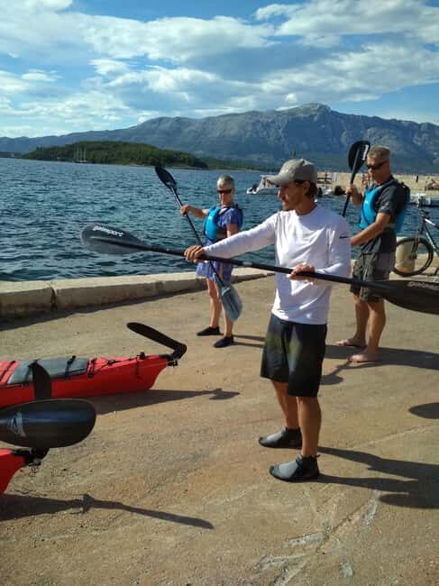 Lumbarda - Sunset Kayak Tour with a Picnic - Wine and Sweets - Included in the Experience