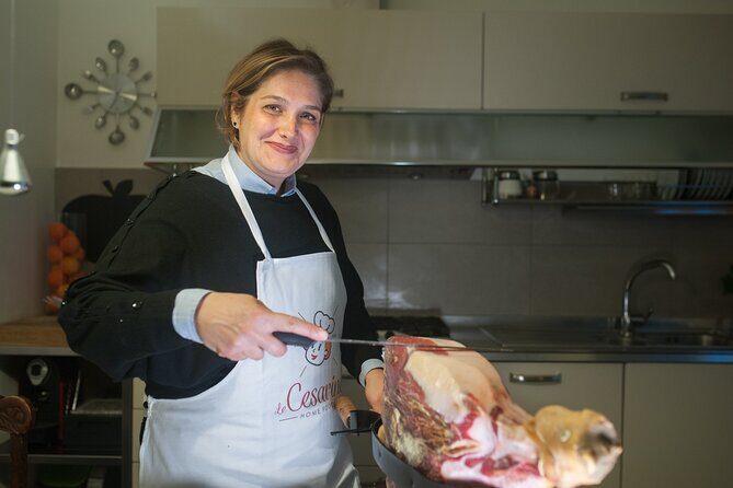 Lunch or dinner and cooking demo at a local home in Padova - The Details: How It Works