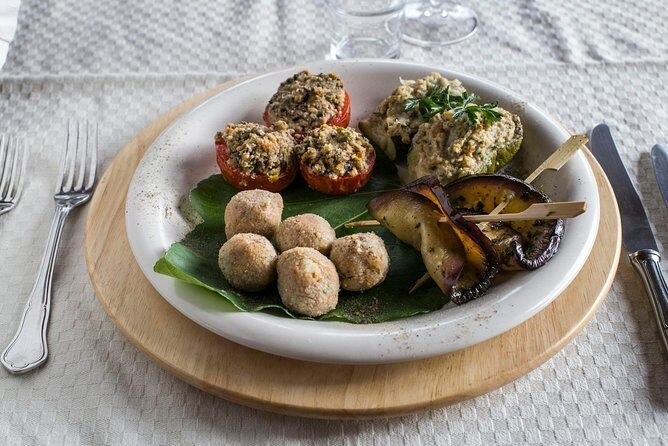 Lunch or dinner and cooking demo at a local's home in Pescara - An Authentic Taste of Italy: Cooking and Dining in a Pescara Home