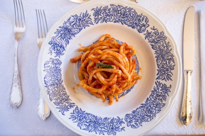 Lunch or dinner and cooking demo at a local's home in Pescara - An Inside Look at the Pescara Cooking Experience