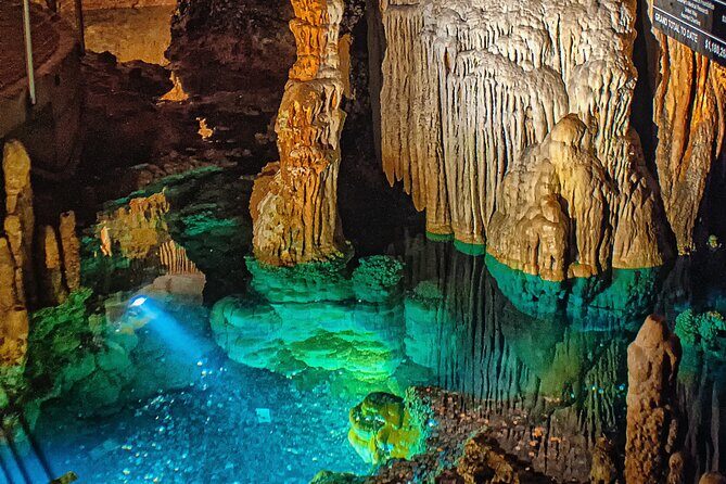 Luray Caverns Private Round Trip Transfer By Luxury Vehicle - Discovering the Luray Caverns Private Transfer: An Authentic Adventure from DC