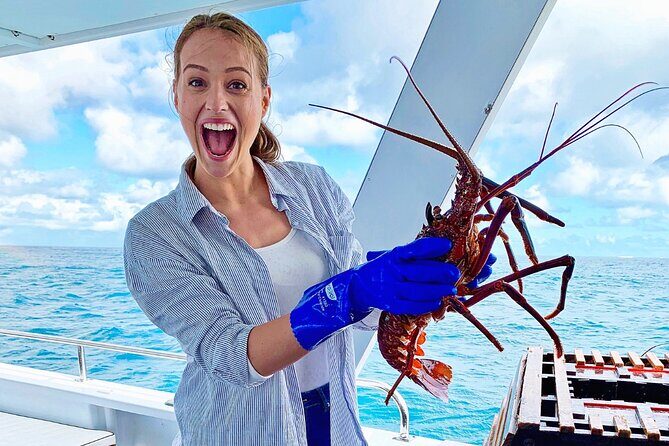 Luxe Seafood Package with Round Trip Ferry from Fremantle - FAQ