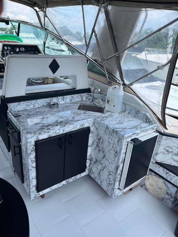 Luxurious 40ft Yacht Charter - FAQ