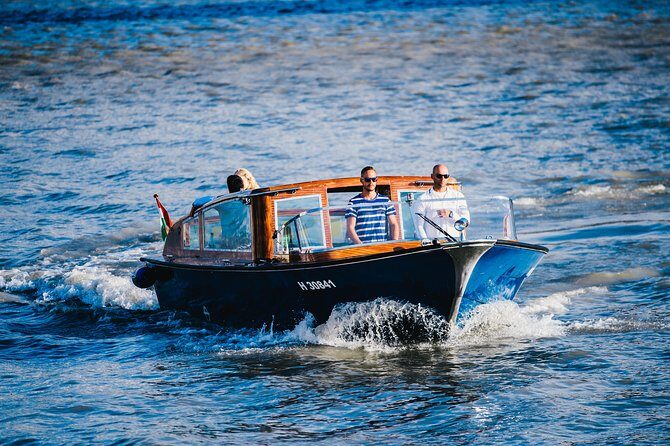 Luxurious, private day cruise with a waterlimousine to Szentendre - Who Should Consider This Experience?  