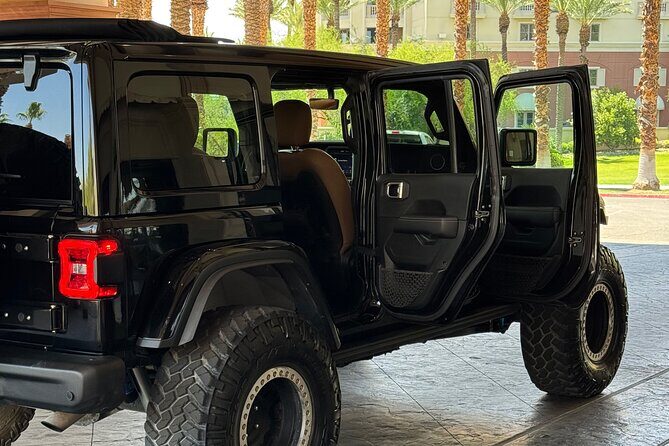 Luxury 4x4 Scenic Desert Tour from Las Vegas - Practical Considerations