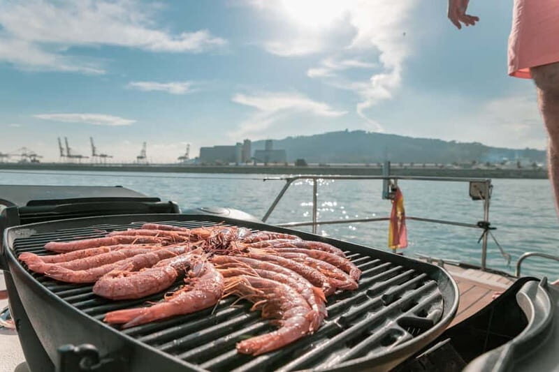 Luxury and exclusive sailing tour with private service - What Reviewers Love About This Tour