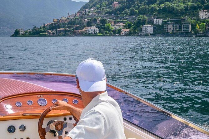 Luxury Boat Tour on Lake Como: Prosecco, Movie Locations & Music - Who Should Book This Tour?