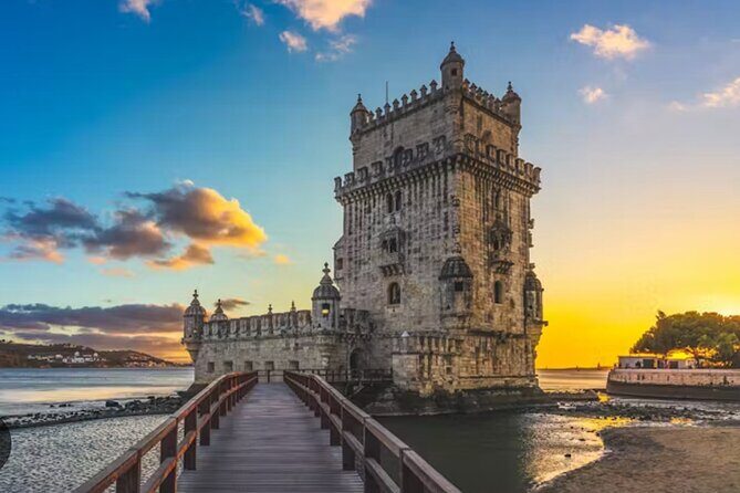 Luxury Car Lisbon City Tour Visit - FAQs