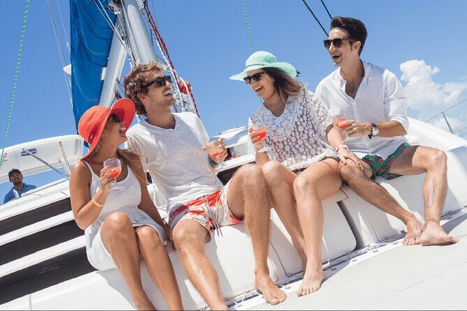 Luxury Catamaran Privilege to Isla Mujeres + Open Bar VIP - Who Is This Tour Best For?