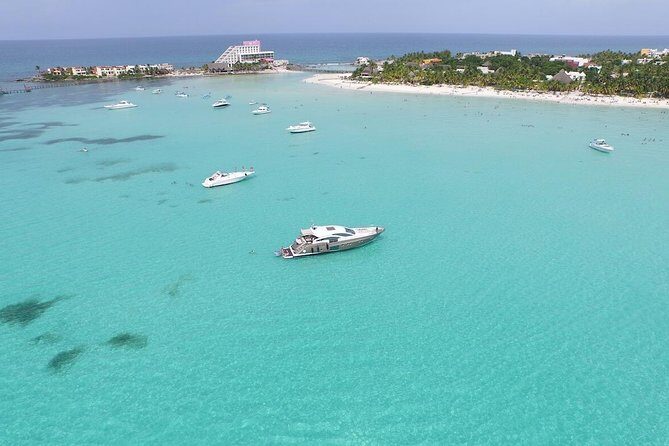 Luxury Catamaran Privilege to Isla Mujeres + Open Bar VIP - The Sum Up