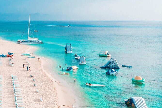 Luxury Cozumel Catamaran: Snorkel, Beach Club & Relaxation - Experience and Atmosphere