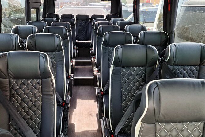 Luxury Minibus Chicago City Tour - Key Points