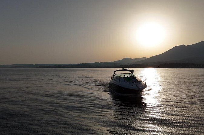 Luxury Motor Yacht in Estepona. Dophin spotting, swimming, etc - FAQs