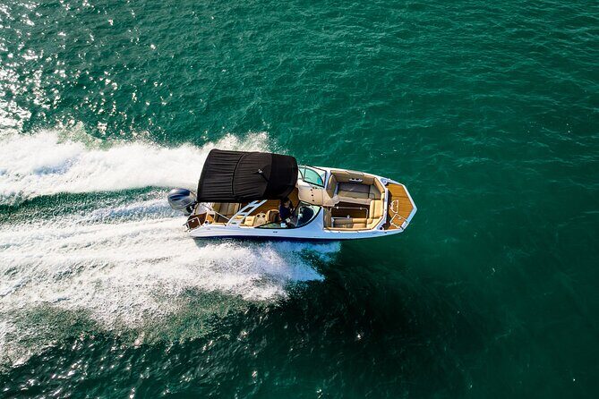 Luxury Private Boat Tour from Miami Beach - The Sum Up