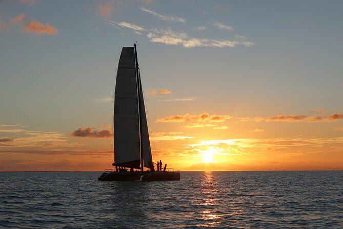 LUXURY PRIVATE Catamaran Bora Bora : The Sunset Escape - The Itinerary: What to Expect