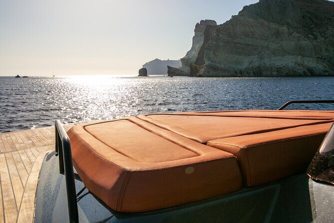 Luxury Private Power Catamaran Tour in Santorini - What Makes This Tour Stand Out?