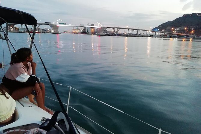 Luxury Private Sunset Cruise in Barcelona  Open Bar Included - FAQ