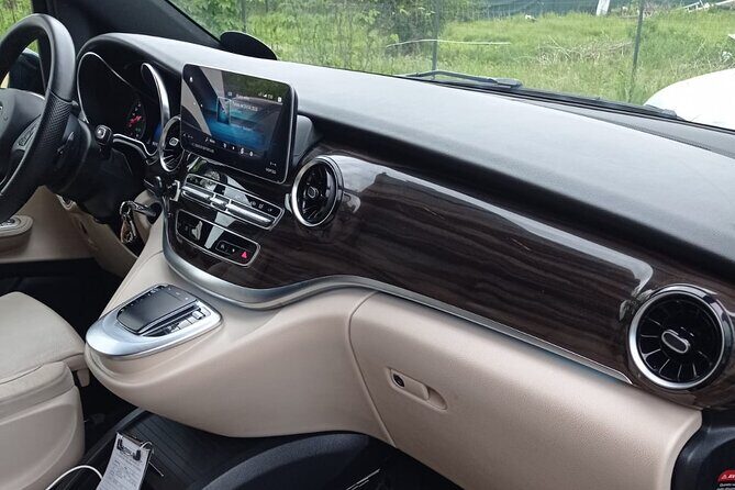 Luxury Private Transfer from/to Fiumicino Airport to Rome Center - The Sum Up