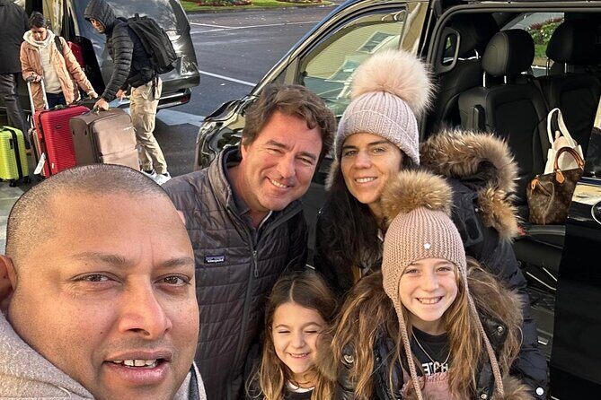 Luxury Private Transfers in Paris Airport - The Vehicles and Onboard Comfort