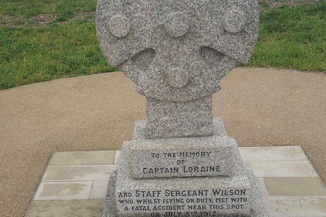 Luxury Private Vehicle Day Hire from & to London via Stonehenge & Windsor Castle - The Experience of the Vehicle and Service