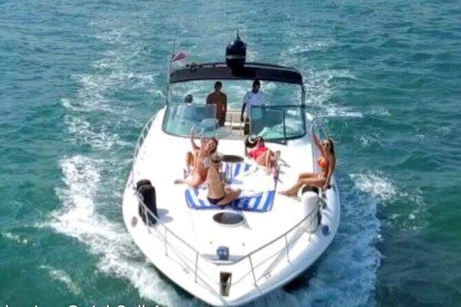 Luxury Private Yacht Rental by the Turquoise Waters of the Caribbean. - FAQ