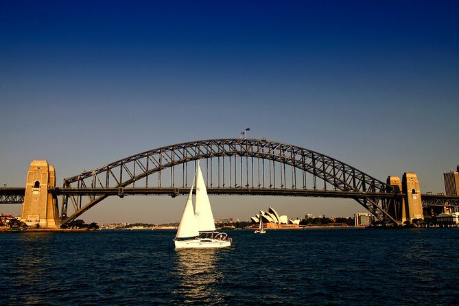 Luxury Sailing Cruise on Sydney Harbour with Lunch - Key Points