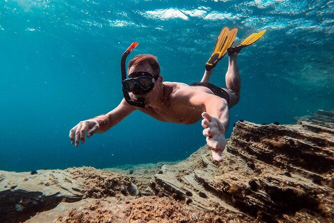 Luxury Santorini Sunset Cruise: Dinner, BBQ, Open Bar, Transfers - Why This Tour Works Well