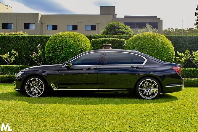 Luxury Sydney Airport Arrival Transfer - Sedan/SUV - The Booking Process and Meeting Details
