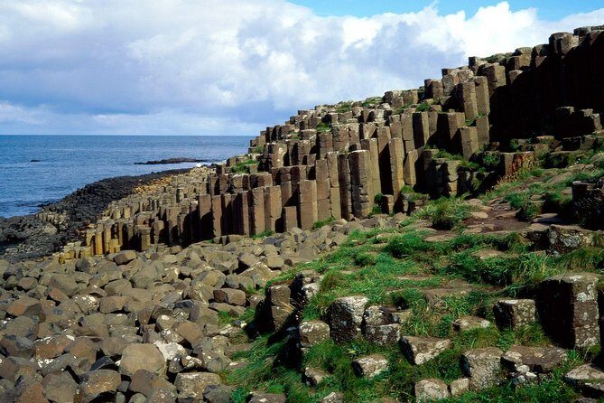 Luxury Tours Belfast. Full day Private Hire Tour for 2- 6 people - Who Would Love This Tour?