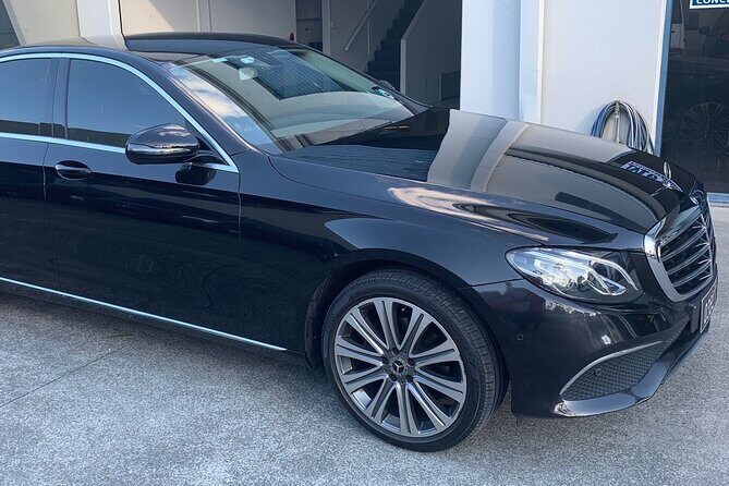 Luxury Vehicle Transfer Brisbane Airport to Gold Coast Hotels - Who Will Love This Service?