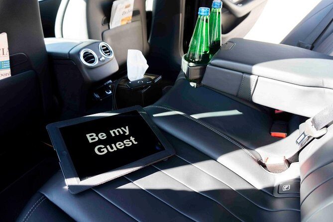 Luxury Warsaw Chopin Airport Transfer by private Limousine - Key Points