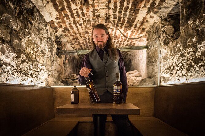 Luxury Whisky Tasting in Edinburgh's Underground Vaults | 90min - Summary