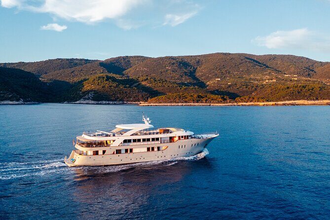 Luxury Yacht Week from Split to Dubrovnik - Exploring the Croatian Coast in Style