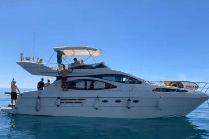 Luxury Yatch trips + Open Bar + Tapas + Paddle Surf + Snorkel - An Overview of the Yacht Trip in Malaga