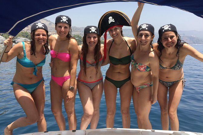 Luxury Yatch trips + Open Bar + Tapas + Paddle Surf + Snorkel - Price and Value