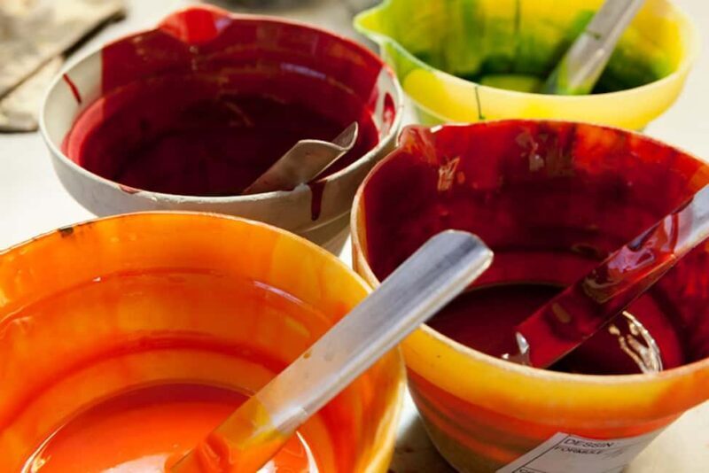 Lyon: Create your own traditional Lyonnais silk square - Key Points