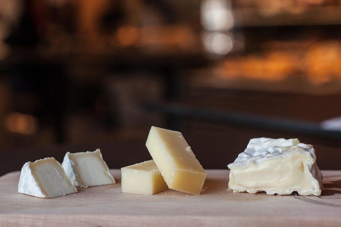 Lyon Old Town Food Tour with 6 French Delicacies & Fine Wine - Pricing and Value