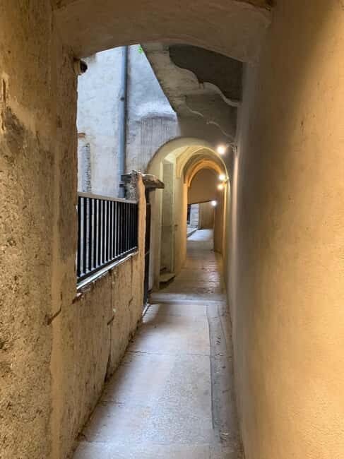 Lyon: Private Walking Tour of "Traboules" in the Old Town - Practical Details & Tips