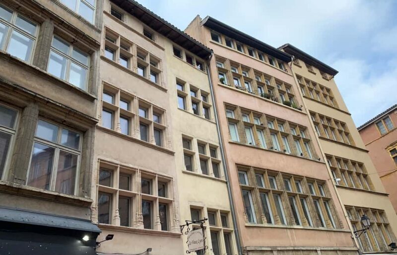 Lyon: Private Walking Tour of "Traboules" in the Old Town - Frequently Asked Questions