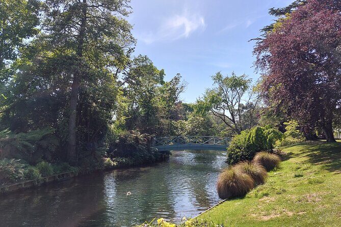 Lyttelton Shore Excursion: Christchurch & Willowbank Tour - What Reviewers Say