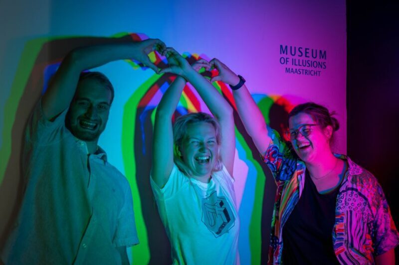 Maastricht: Museum of Illusions Entry Ticket - Exploring the Museum of Illusions Maastricht