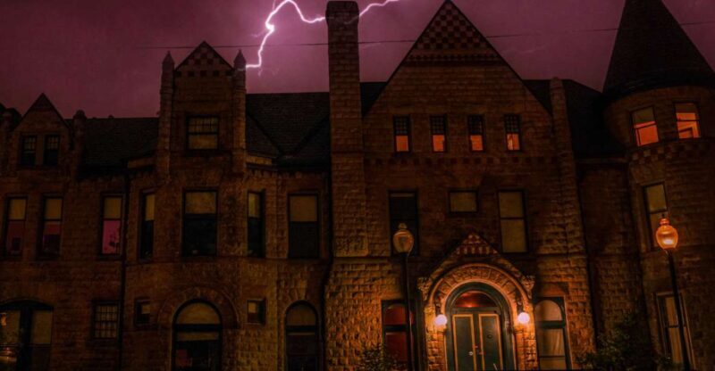 Macabre, Murder, & Mayhem in Motor City: Detroit Ghost Tour - A Closer Look at the Detroit Ghost Tour Experience