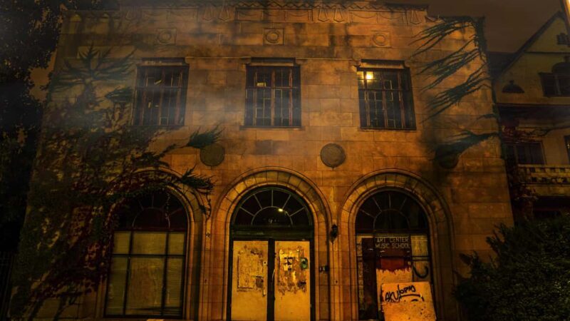 Macabre, Murder, & Mayhem in Motor City: Detroit Ghost Tour - FAQ