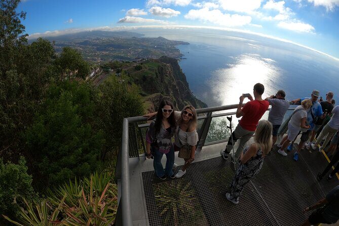 Madeira Buggy Private Scenic Tour to Câmara de Lobos and Skywalk - Key Points