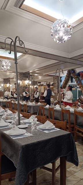Madeira: Folk Dancing Show and Traditional Local Dinner - What to Expect from the Madeira Folk Dancing Show and Dinner