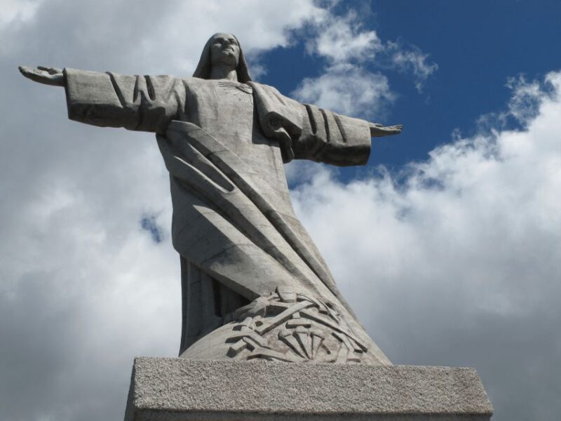 Madeira: Private Garajau Tour by Tukxi - Pináculo Viewpoint: Cliffside Marvel