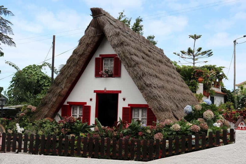 Madeira: Santana Jeep Safari and Referta Levada Walk - Exploring the Itinerary: What to Expect