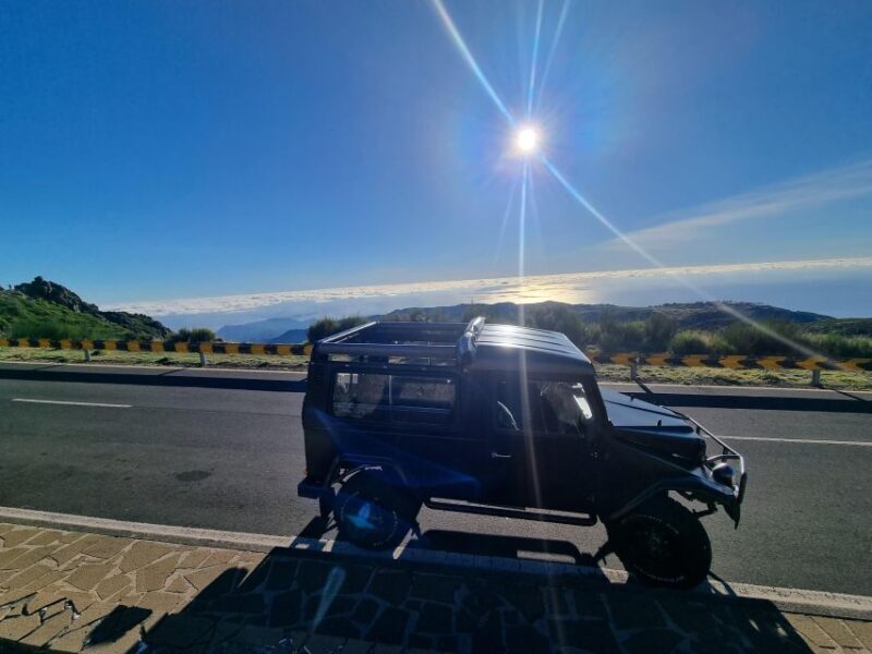 Madeira : Santana, Pico Arieiro, walk full day 4x4 Jeep tour - An In-Depth Look at the Madeira 4x4 Jeep Tour