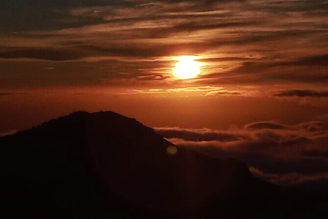 Madeira Sunset in Pico do Arieiro and Optional Stairway to Heaven - Food and Additional Stops: Limited but Noteworthy