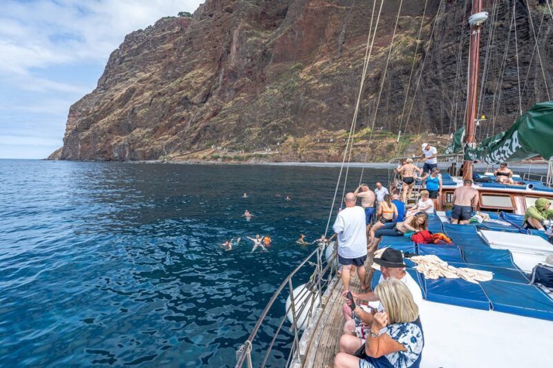 Madeira : Whales and Dolphins wooden boat excursion - FAQ